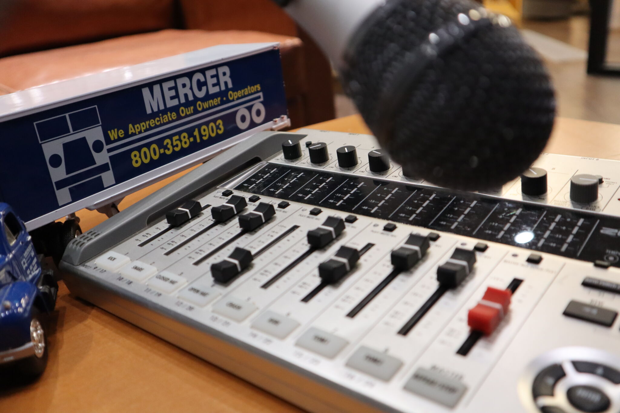 Red Eye Radio Goes the Extra Mile With Mercertown - Mercer Transportation